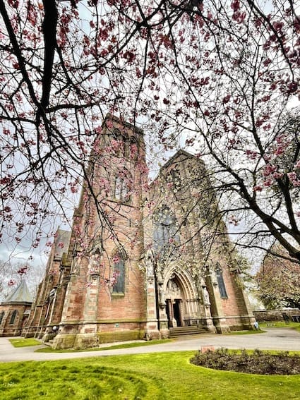 Inverness Castles, and Historic Buildings in the Highlands